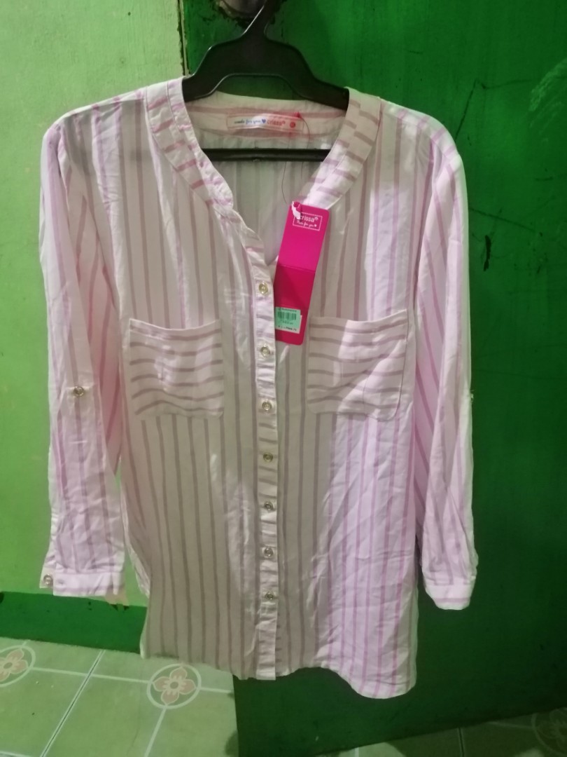 Crissa original, Women's Fashion, Tops, Others Tops on Carousell