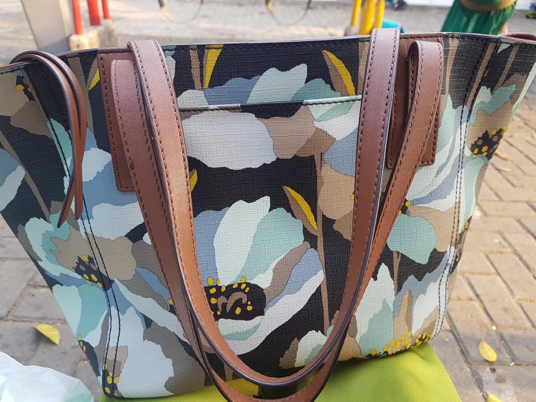 Tas Fossil Original, Fesyen Wanita, Tas & Dompet di Carousell