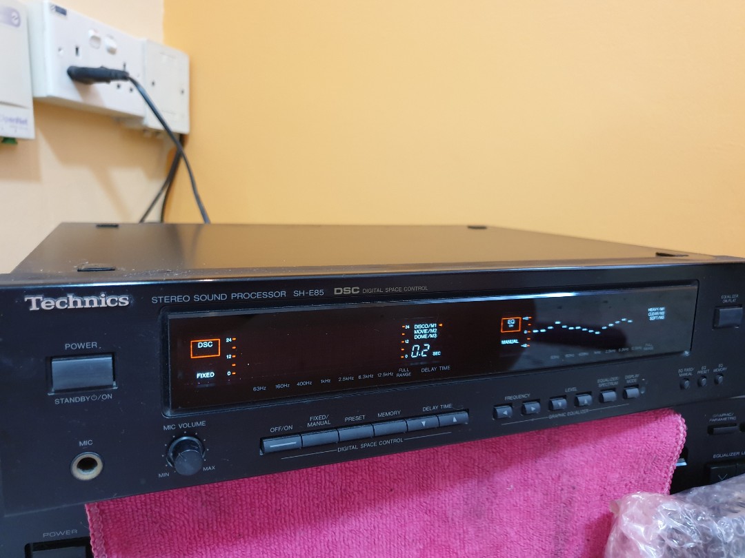 Technics Equaliser sound processor SH E85, Audio, Other Audio Equipment ...