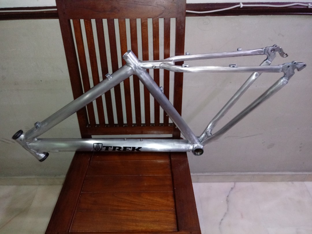 TREK Frame, Tange Bottom Bracket and Discbrake Adpator, Sports ...
