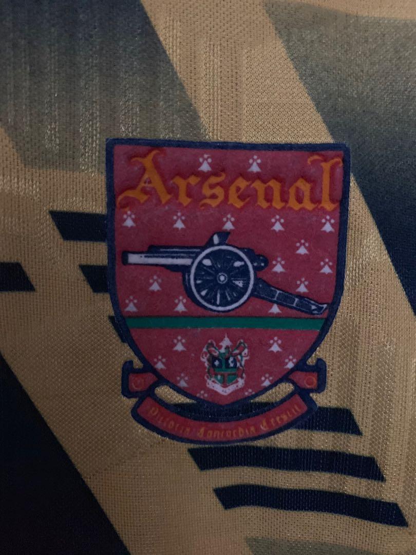 Vintage Adidas Arsenal 91/93 Away Kit (Bruised Banana), Women's Fashion ...