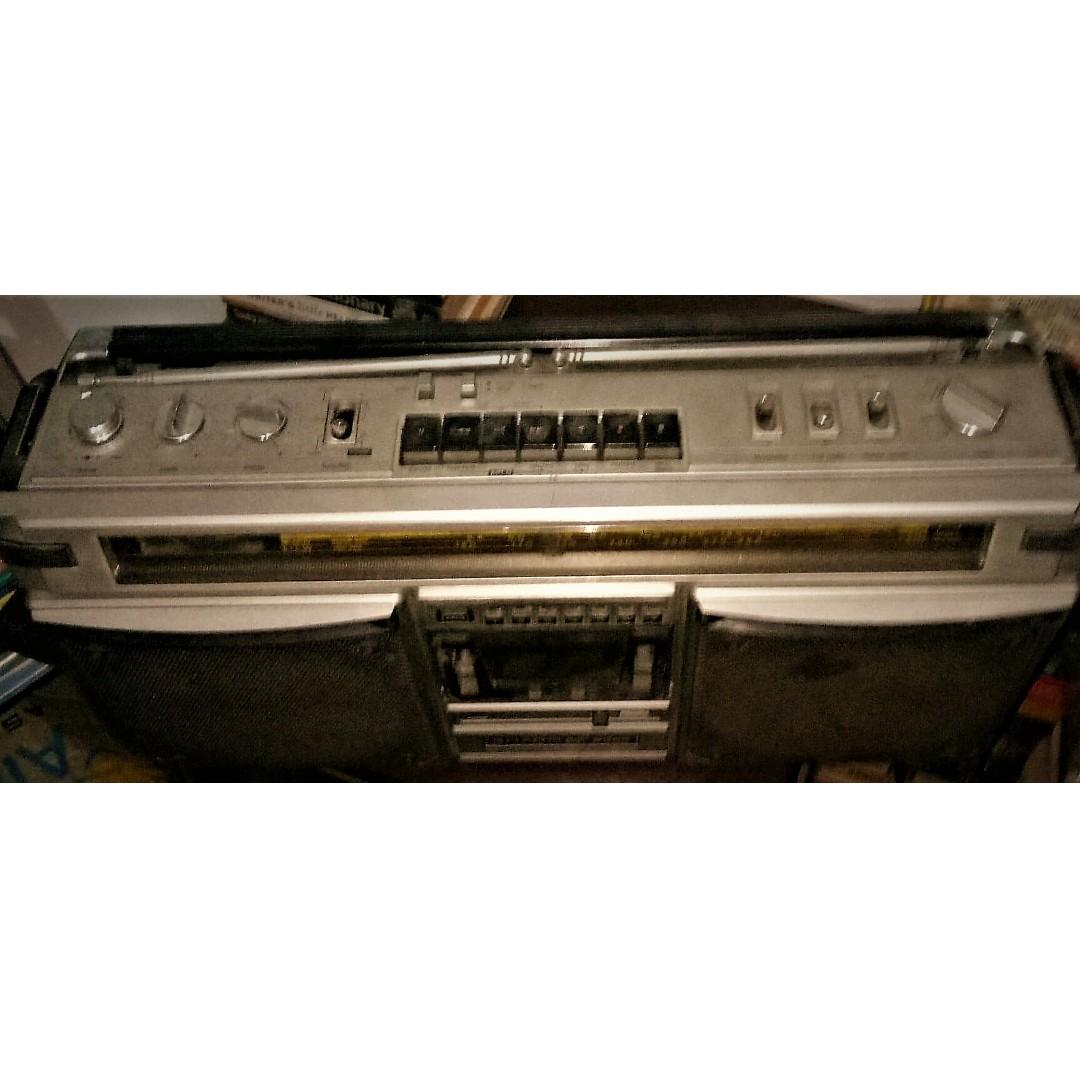 Vintage 80's Sharp GF-8585E Stereo Radio Cassette Recorder LW SW FM MW ...