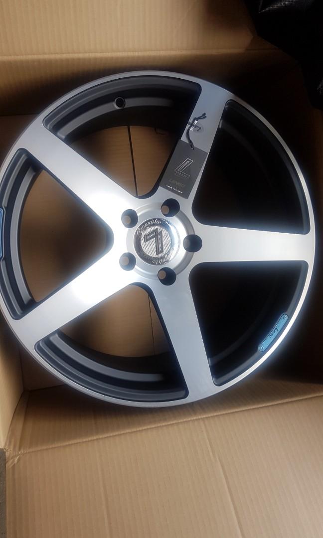 18's Lenzo Mags 5holes PcD 114, Car Parts & Accessories, Mags and Tires ...