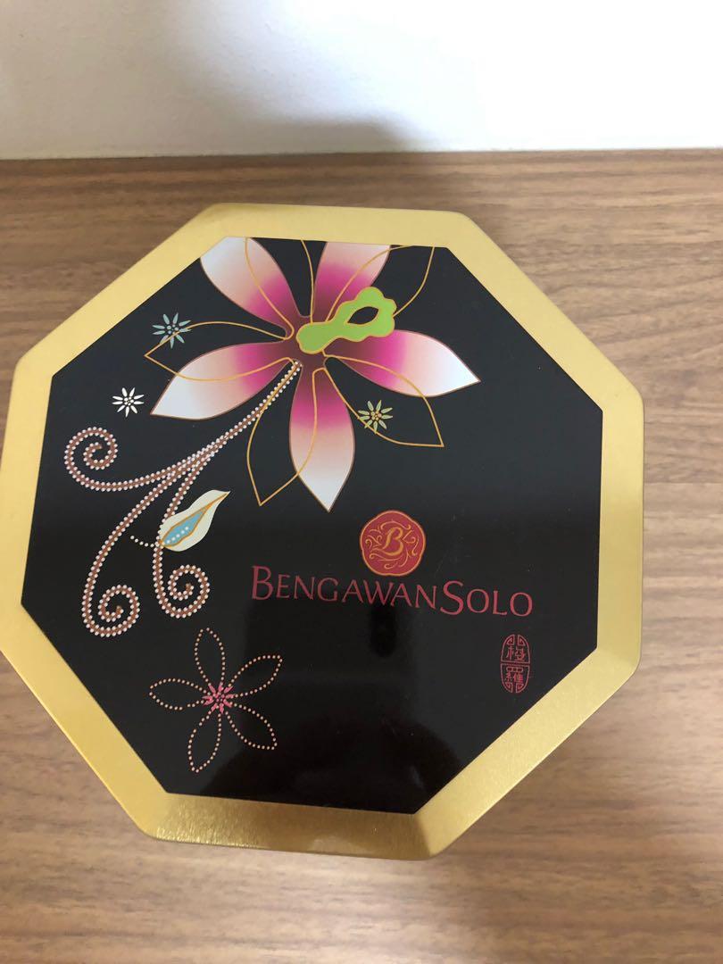 Bengawan Solo Coffee Almond Oat Cookies, Food & Drinks, Packaged ...