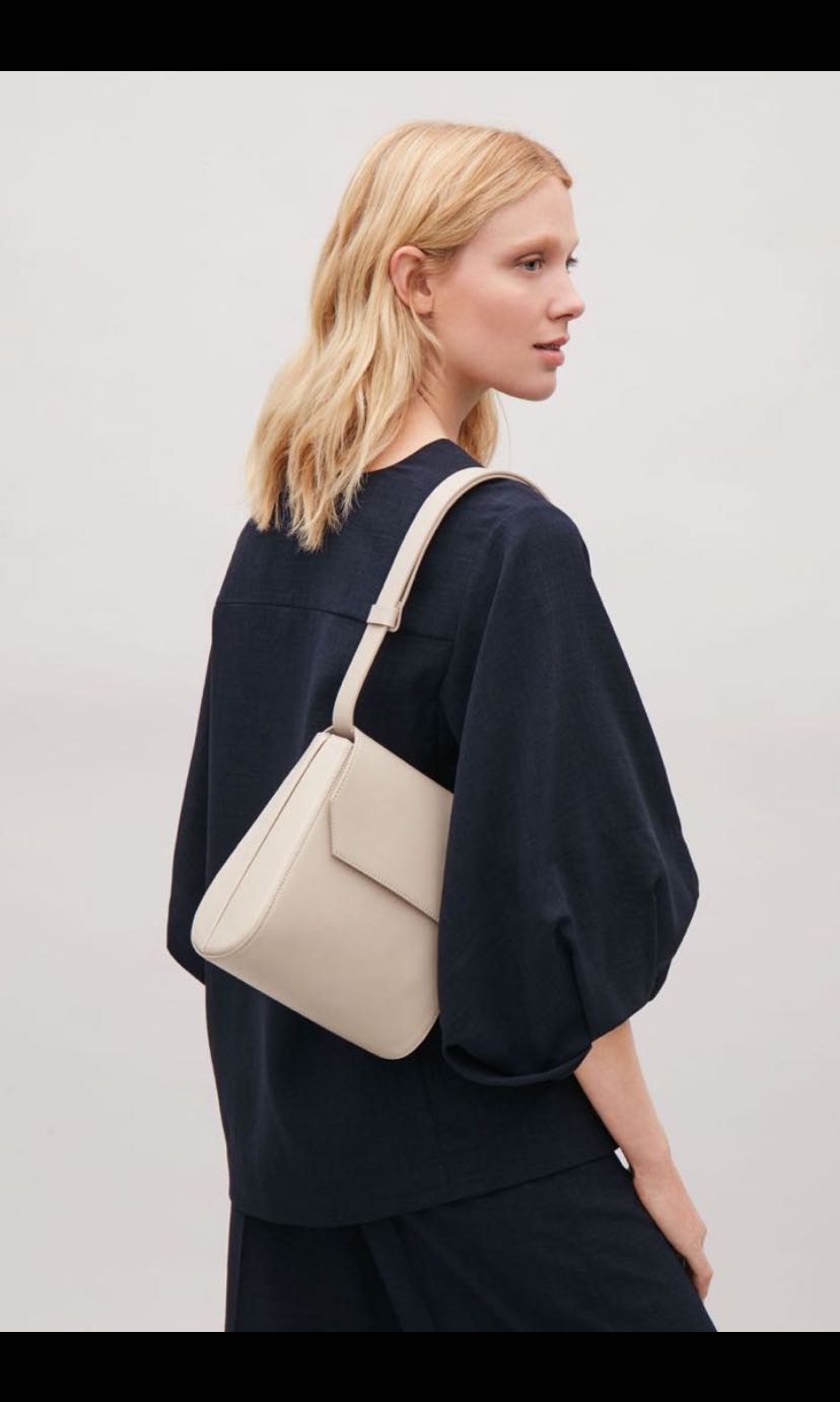 COS Bag, Women's Fashion, Bags & Wallets, Tote Bags on Carousell