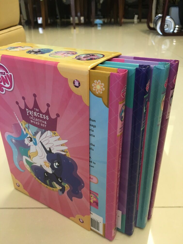 My Little Pony- The Princess Collection Book Set, 興趣及遊戲, 書本 & 文具, 小說 ...
