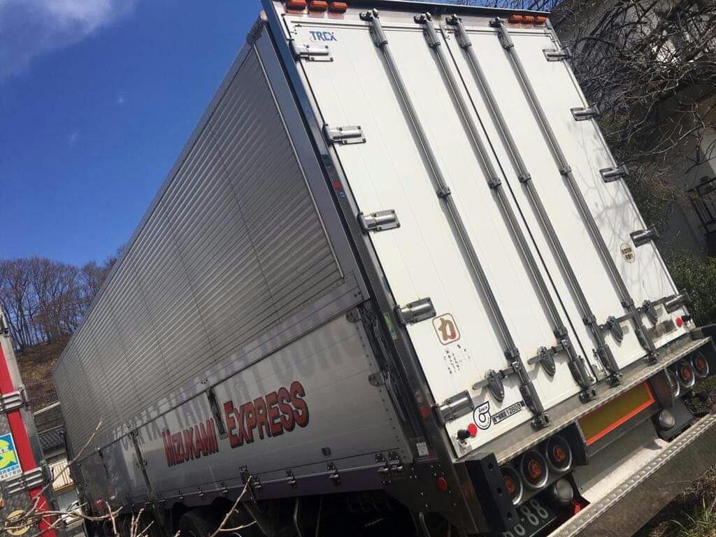 Trucks wing van, Commercial & Industrial, Construction Tools ...