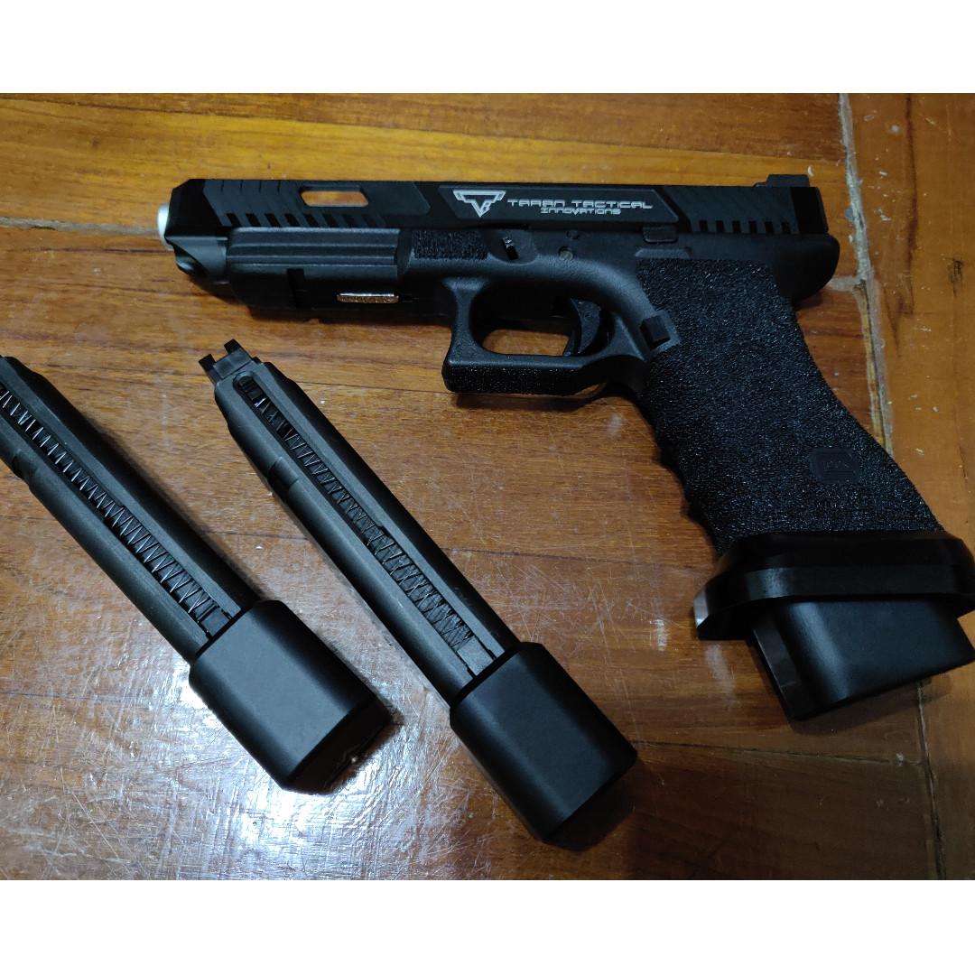 珍藏 玩具氣槍 John Wick G34 TTI Marui 用G17改 連3隻匣, 興趣及遊戲, 玩具 & 遊戲類 - Carousell