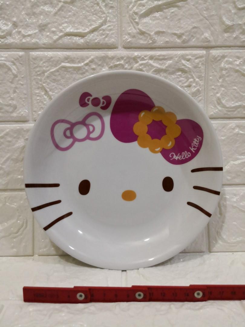 Cute Hello Kitty Plate, Furniture & Home Living, Kitchenware ...