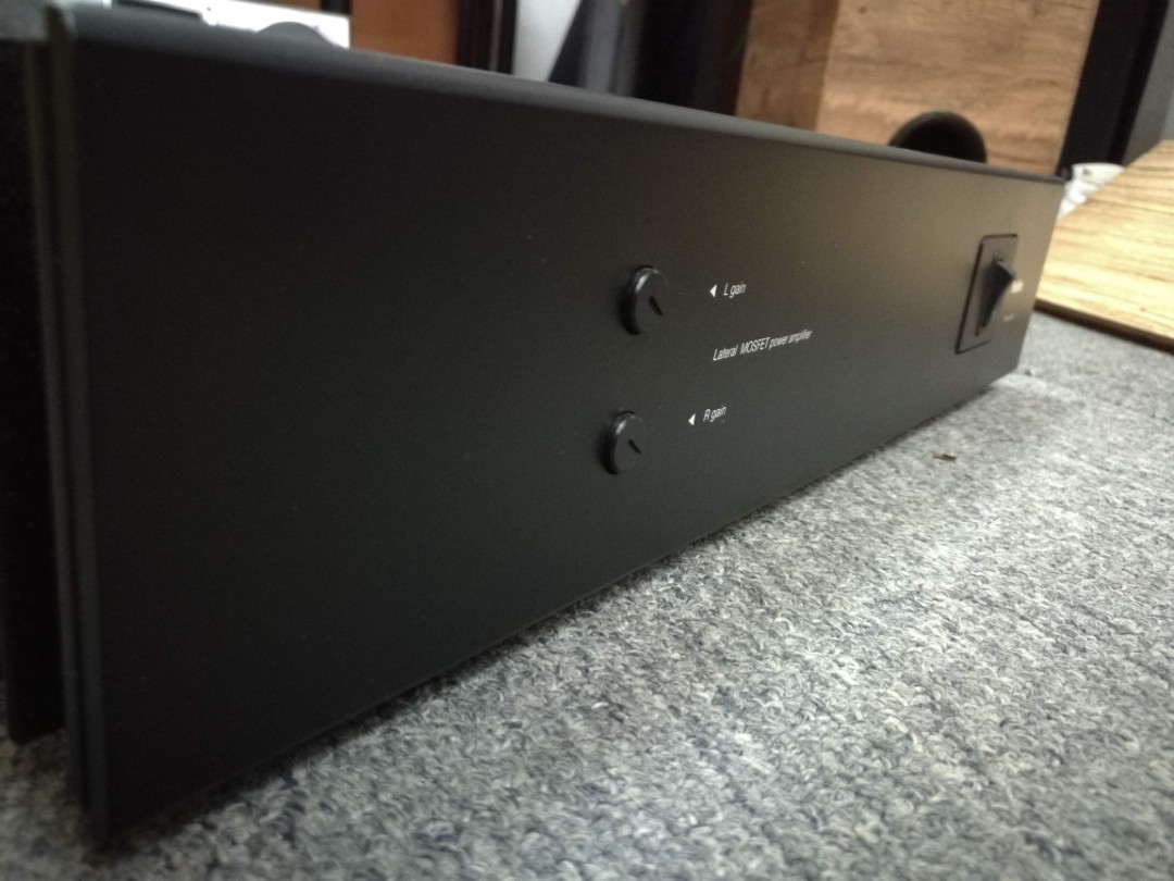 Hafler 9130 Amplifier