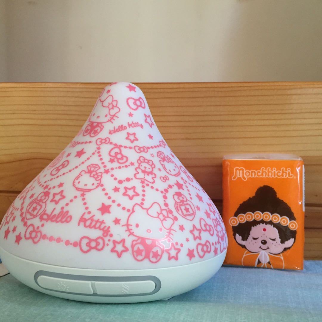 Hello Kitty Aroma Diffuser, 傢俬＆家居, 家居香薰 - Carousell