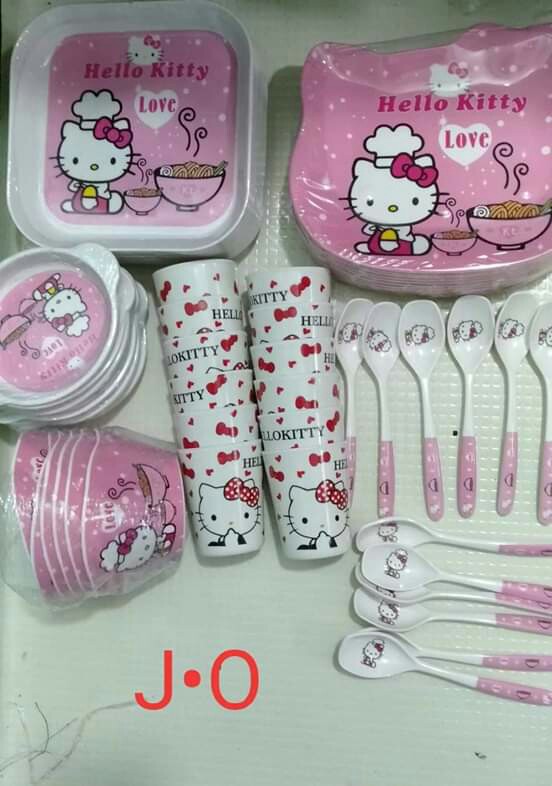 Hello Kitty Utensil Set, Furniture & Home Living, Home Improvement ...