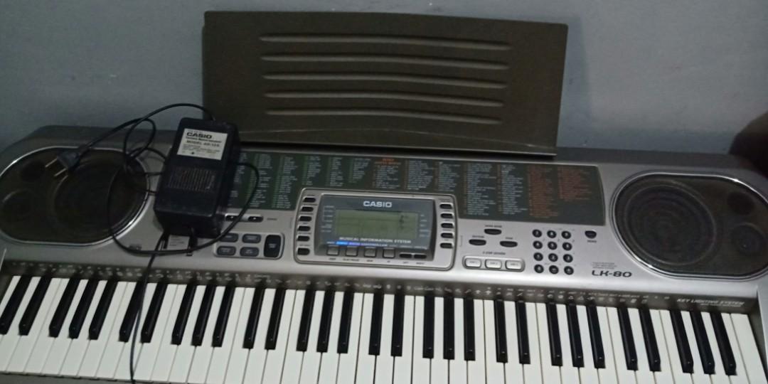 Jual cepat keyboard casio Lk-80, Musik & Media, Alat di Carousell