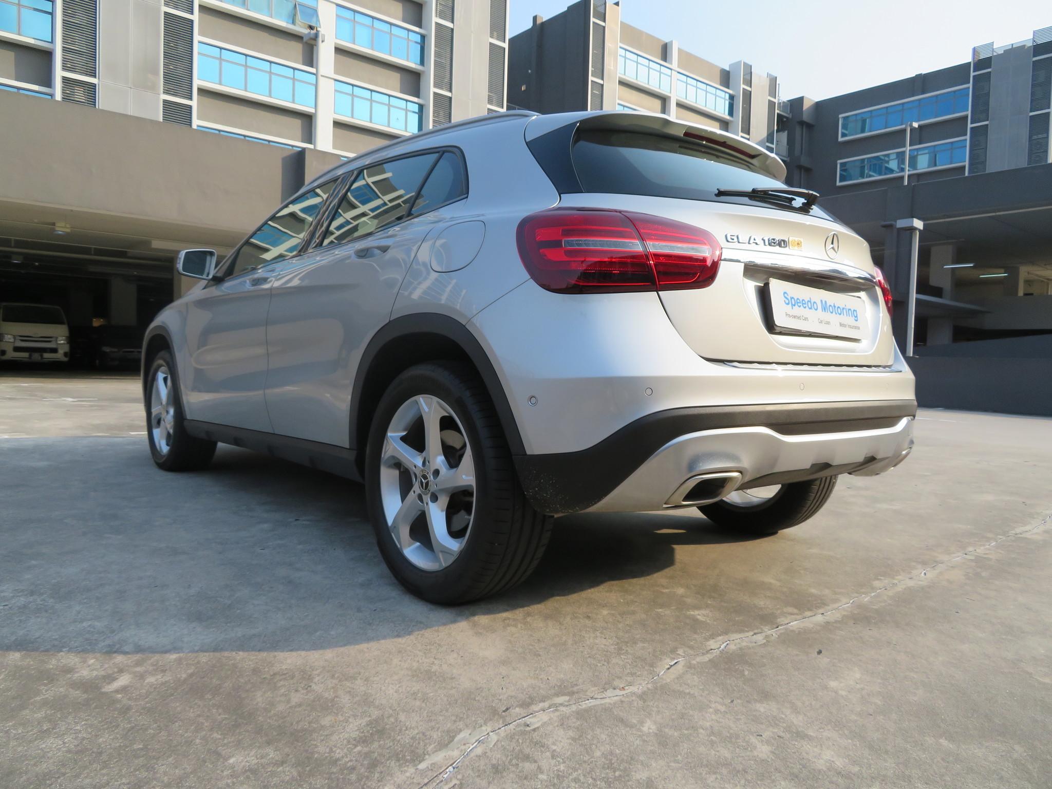 MERCEDES BENZ GLA180 URBAN (R18 LED), Cars, Used Cars on Carousell