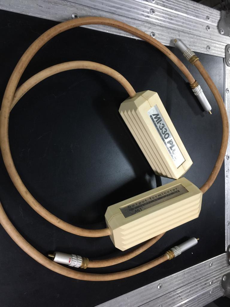 MIT ML-330 plus RCA cable, Audio, Portable Audio Accessories on Carousell