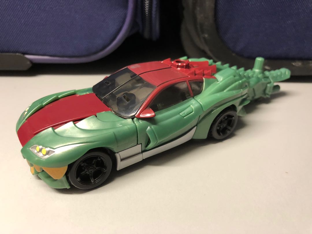 Transformers Prime Beast Hunters Knockout Toy