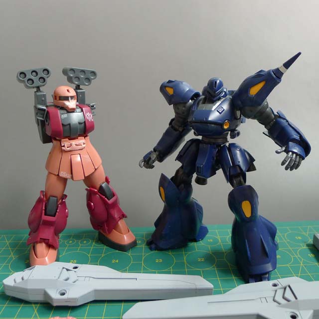 Bandai 1/144 Gunpla Build Fighters Amazing Zaku and Amazing Kamper ...