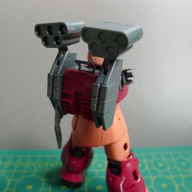 Bandai 1/144 Gunpla Build Fighters Amazing Zaku and Amazing Kamper ...