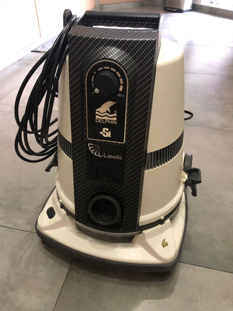 Delphin Vacuum Cleaner - DPS1, TV & Home Appliances, Vacuum Cleaner ...