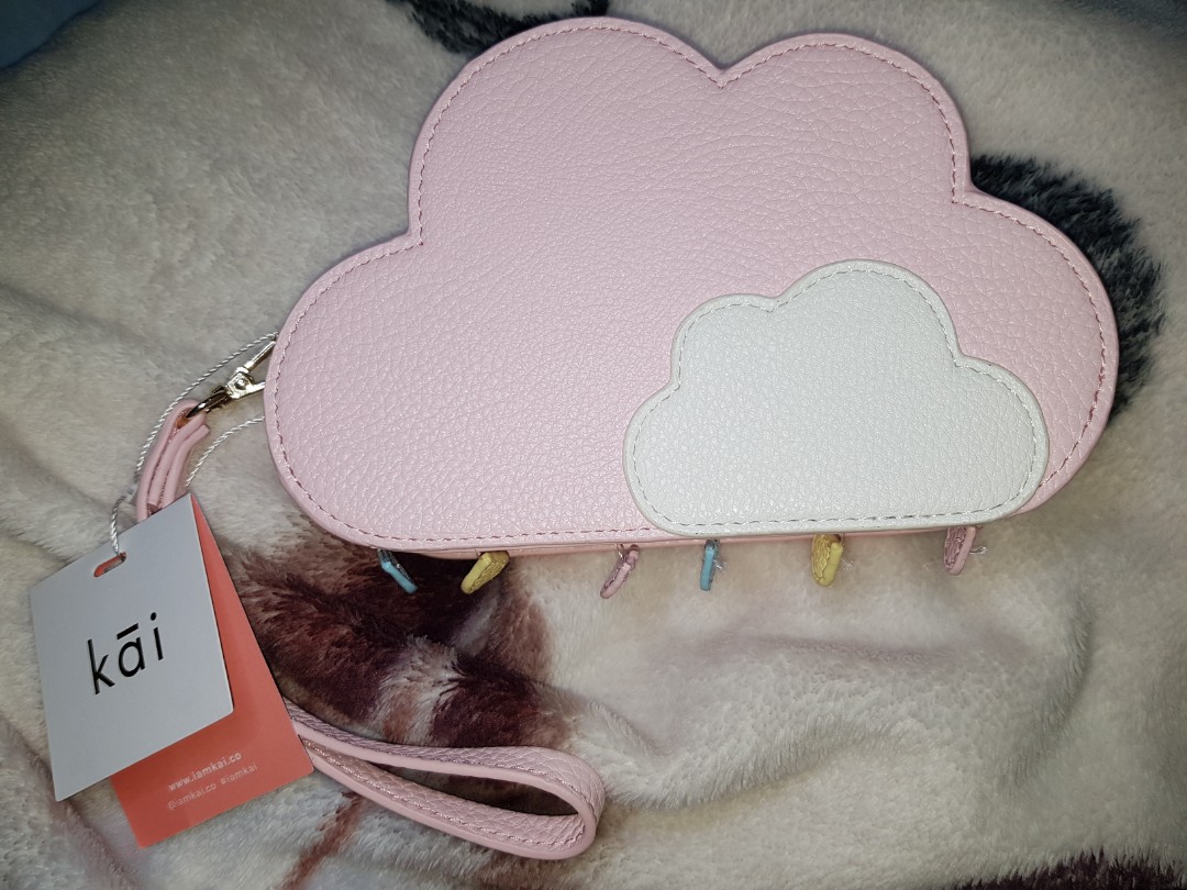 Kai bellywellyjelly cloud pouch, Luxury, Bags & Wallets on Carousell