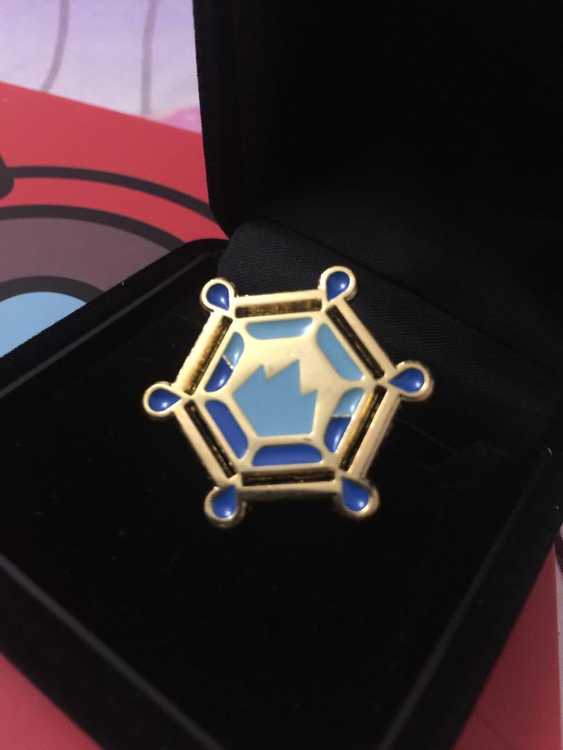 Pokemon League Badges - Kalos Region, Toys & Collectibles, Lainnya di ...