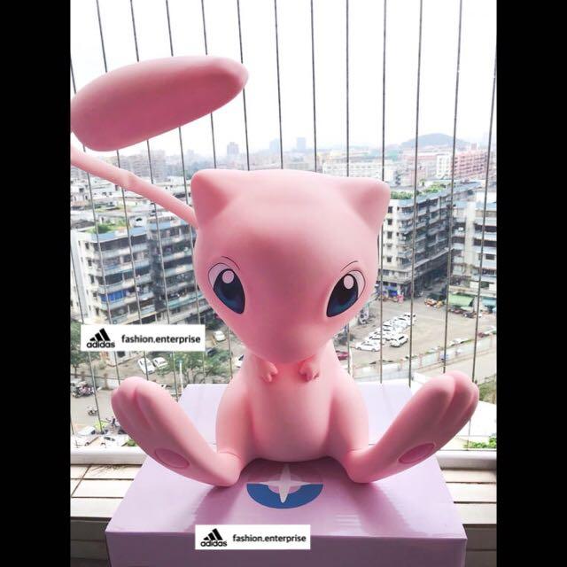 Pokemon Mew Figure Statue, Hobbies & Toys, Collectibles & Memorabilia ...