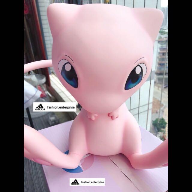 Pokemon Mew Figure Statue, Hobbies & Toys, Collectibles & Memorabilia ...