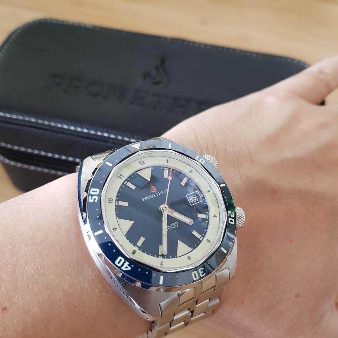 Prometheus Eagle Ray 10 Years Anniversary Dive Watch, Mobile Phones ...