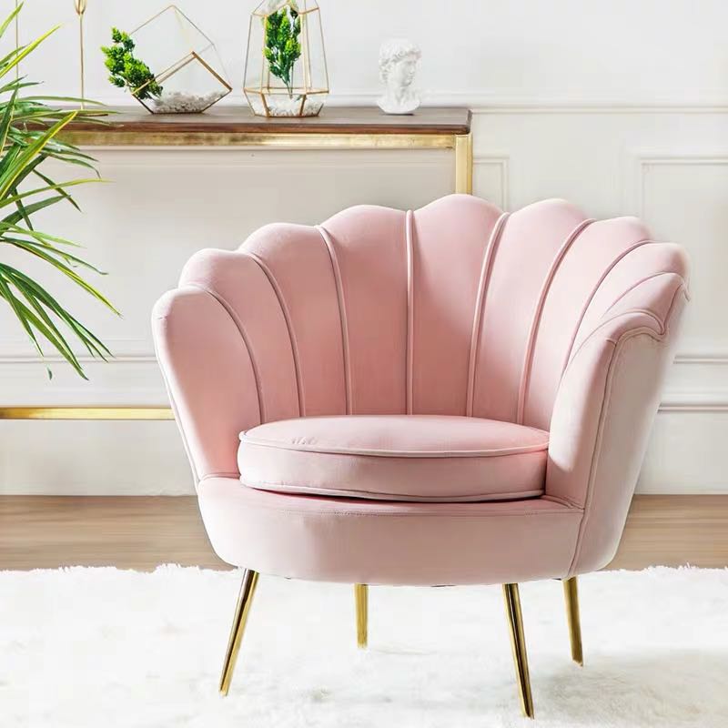 Seashell armchair, Furniture & Home Living, Furniture, Chairs on Carousell