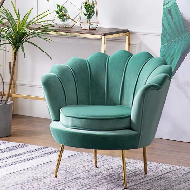 Seashell armchair, Furniture & Home Living, Furniture, Chairs on Carousell
