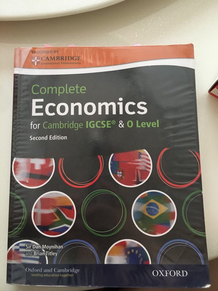 IGCSE economics textbook, Hobbies & Toys, Books & Magazines, Textbooks ...