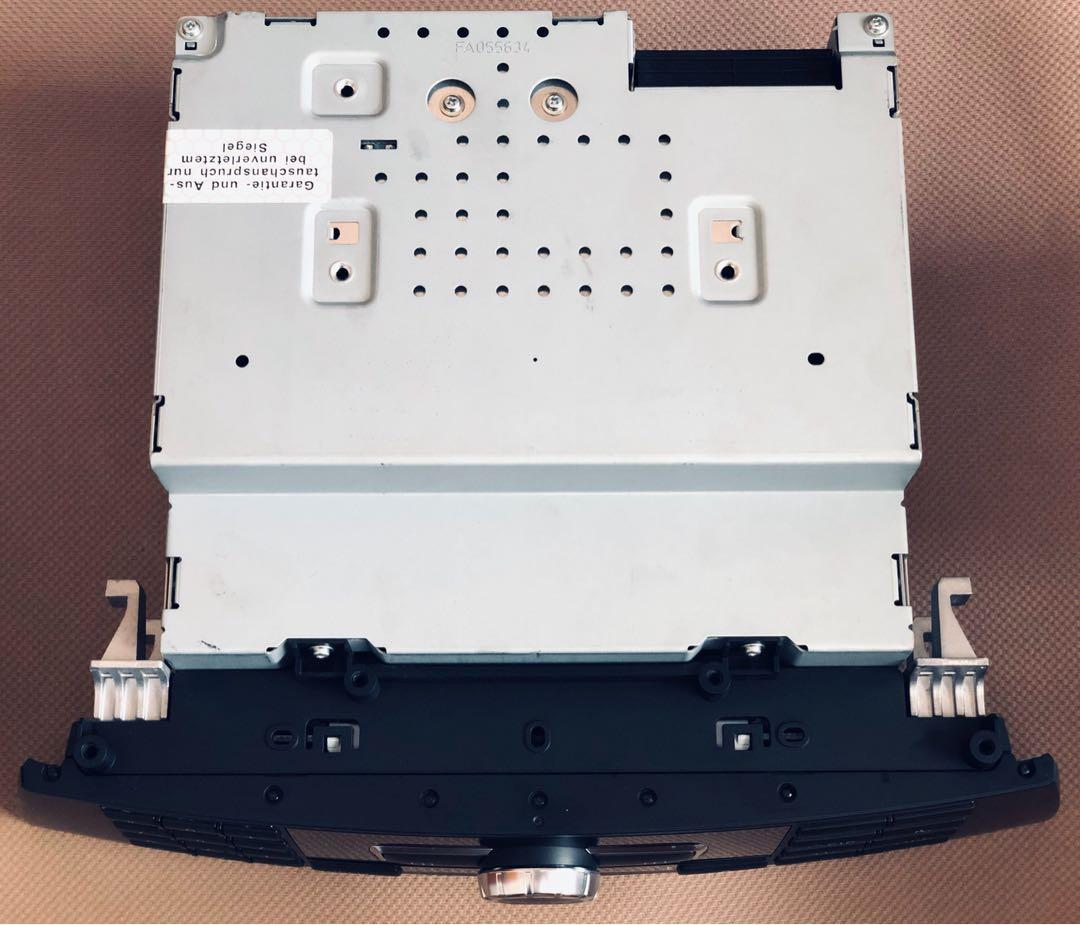 Mercedes C class W204 Audio 20 CD changer Head unit with reverse camera ...