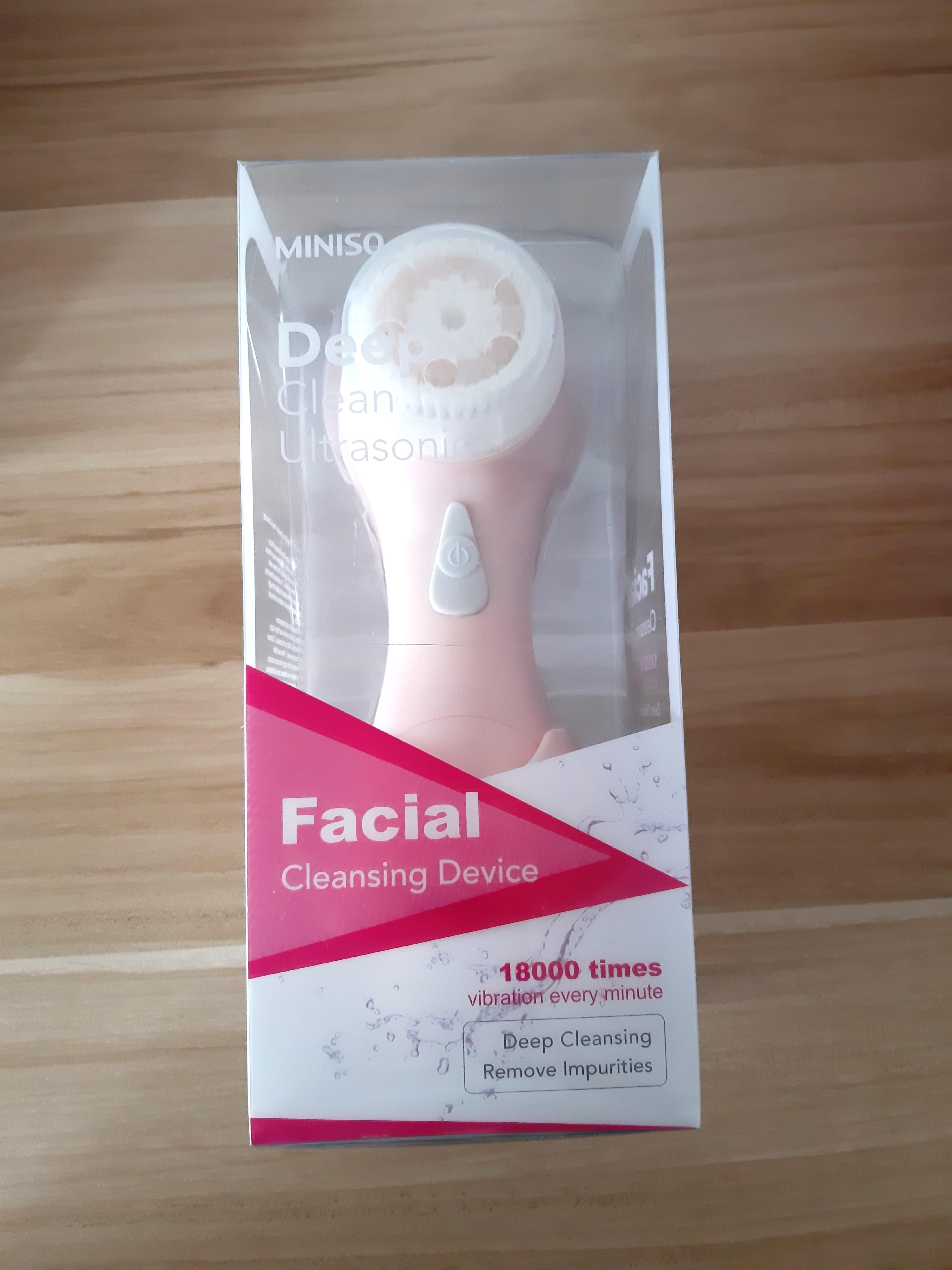 Miniso Deep Clean Ultrasonic Facial Cleansing Device, Beauty & Personal ...