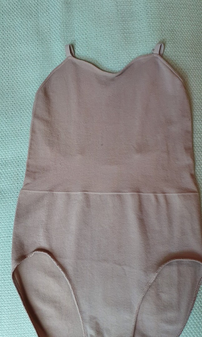 Preloved Chacott rhythmic gymnastics inner leotard, Women's Fashion ...