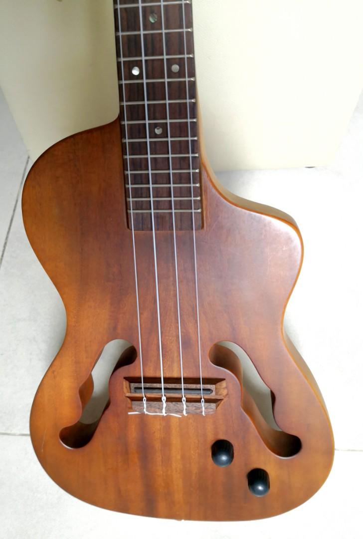 Electric Ukulele 電子ukulele eleuke silent 靜音 ukulele, 興趣及遊戲, 音樂、樂器 & 配件 ...