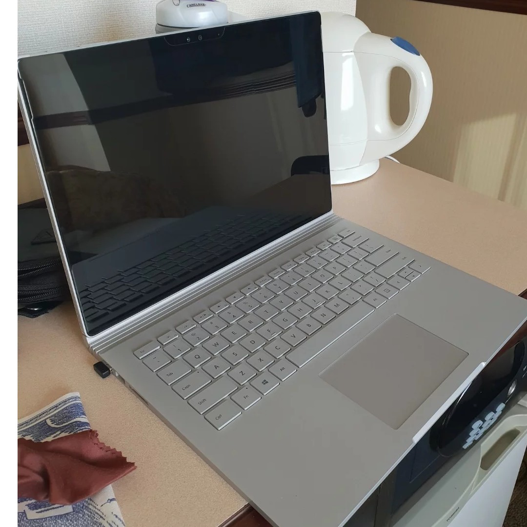 Microsoft Surface Book 1 i5 with dGPU, Computers & Tech, Laptops & Notebooks on Carousell