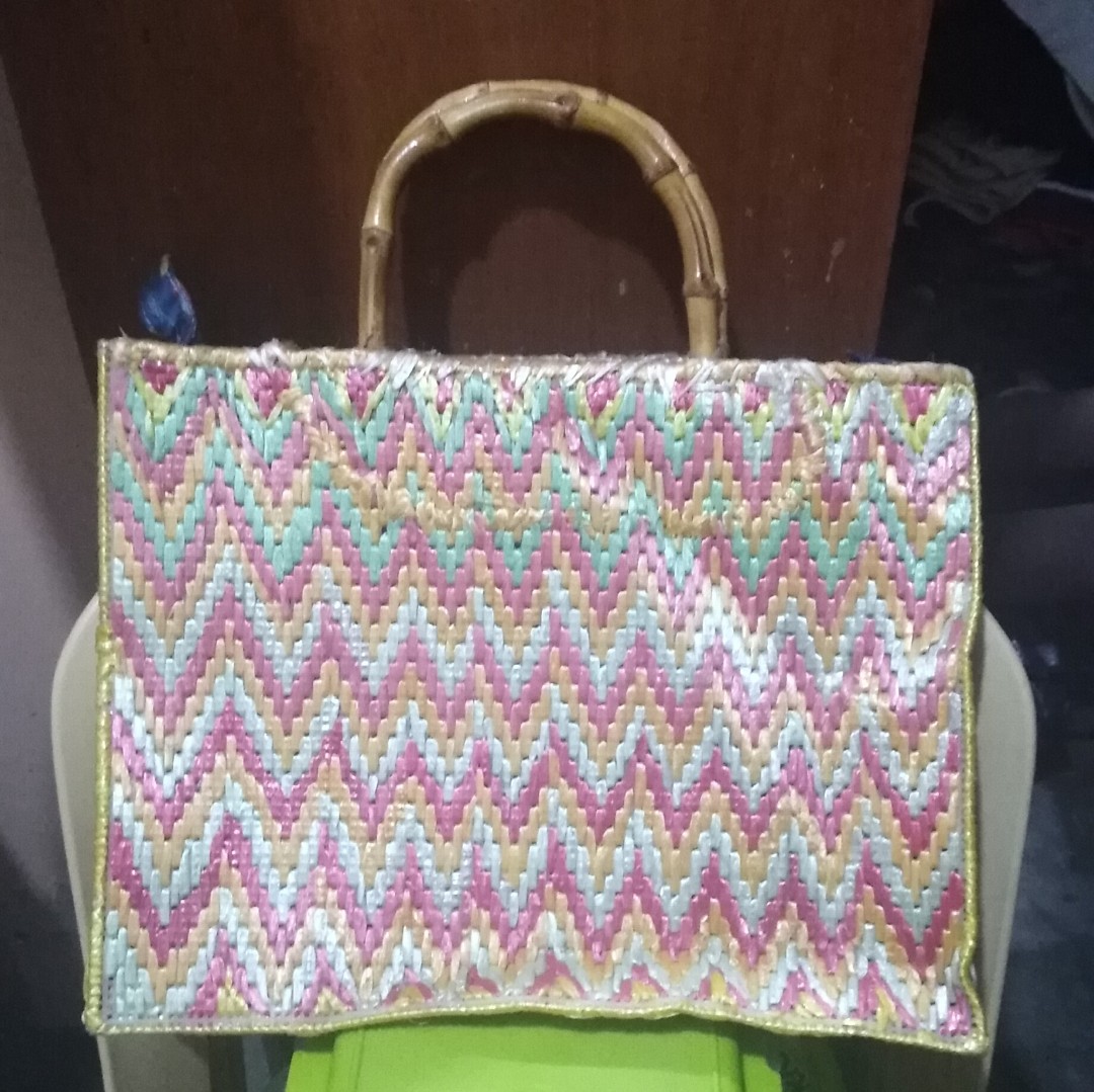 Native bag, Women's Fashion, Bags & Wallets, Tote Bags on Carousell