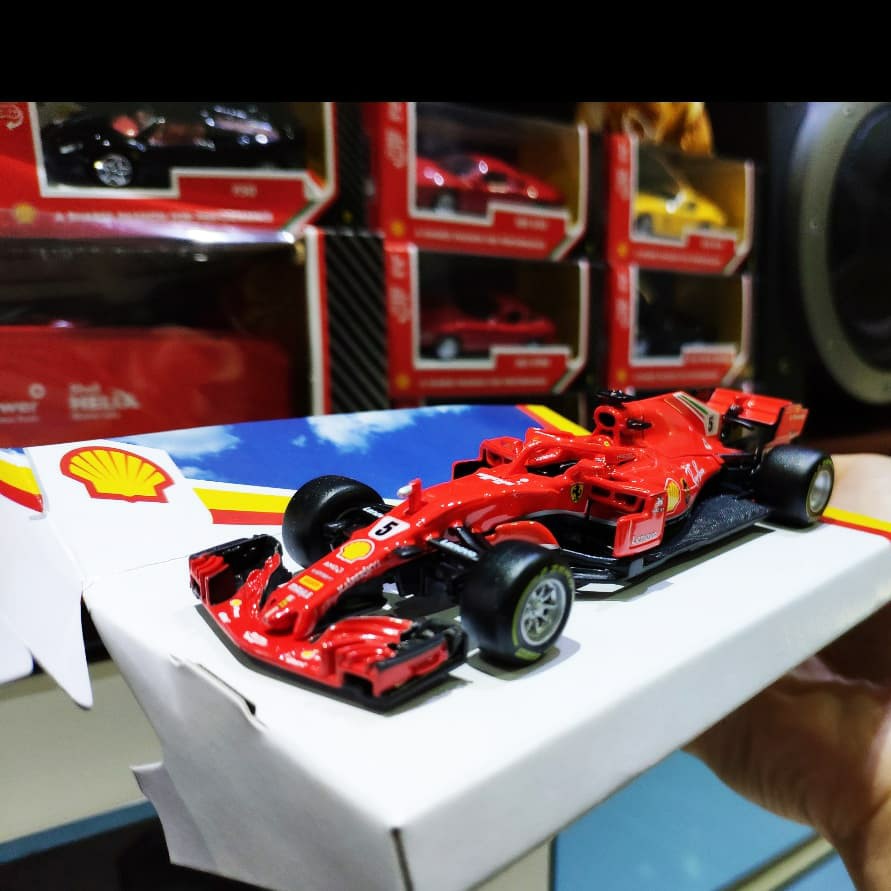 Ready stock! OFFICIAL SHELL FERRARI SF71H, Hobbies & Toys, Toys & Games ...