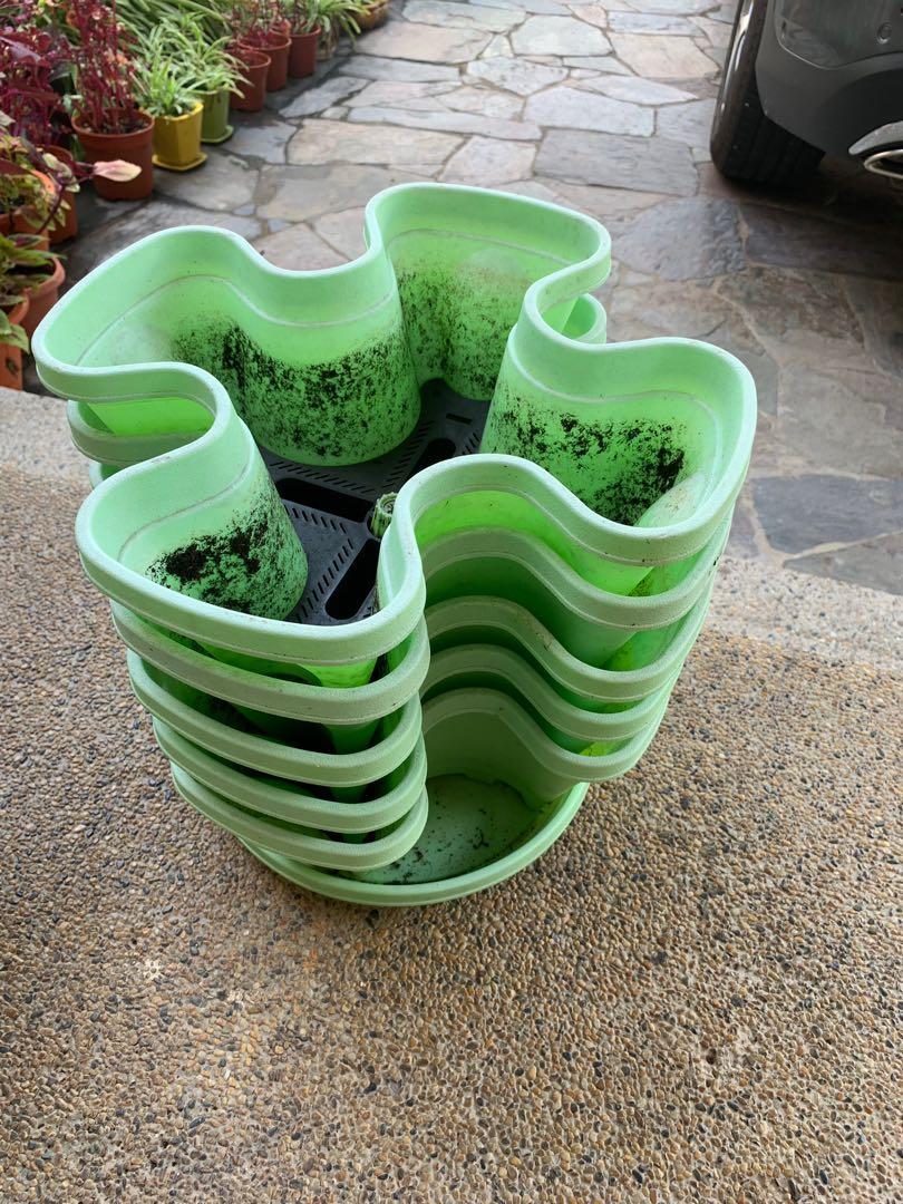 Stack of 6 pots, Furniture & Home Living, Gardening, Pots & Planters on ...