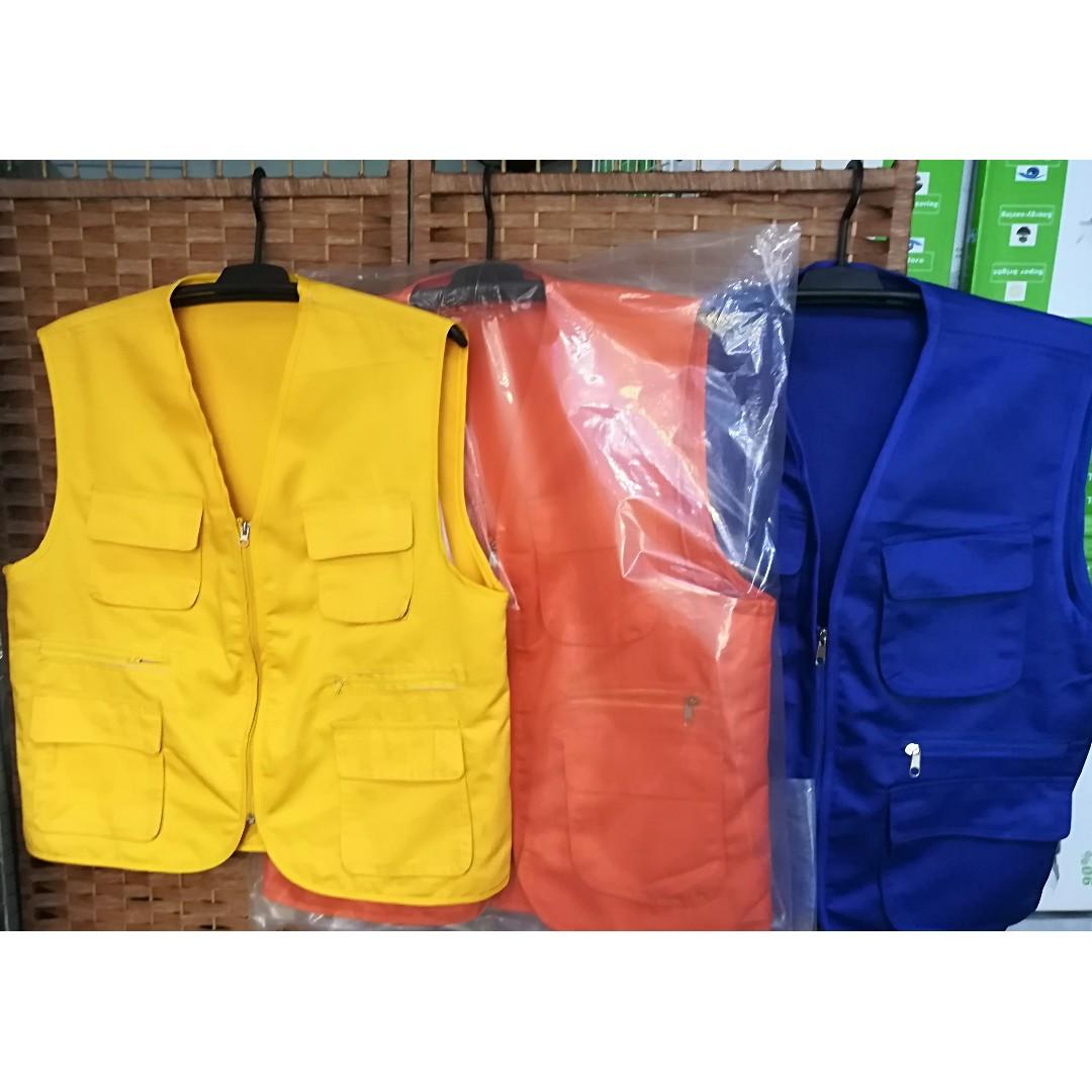 Chaleco Vest With Pocket Mens Fashion Tops And Sets Formal Shirts On Carousell