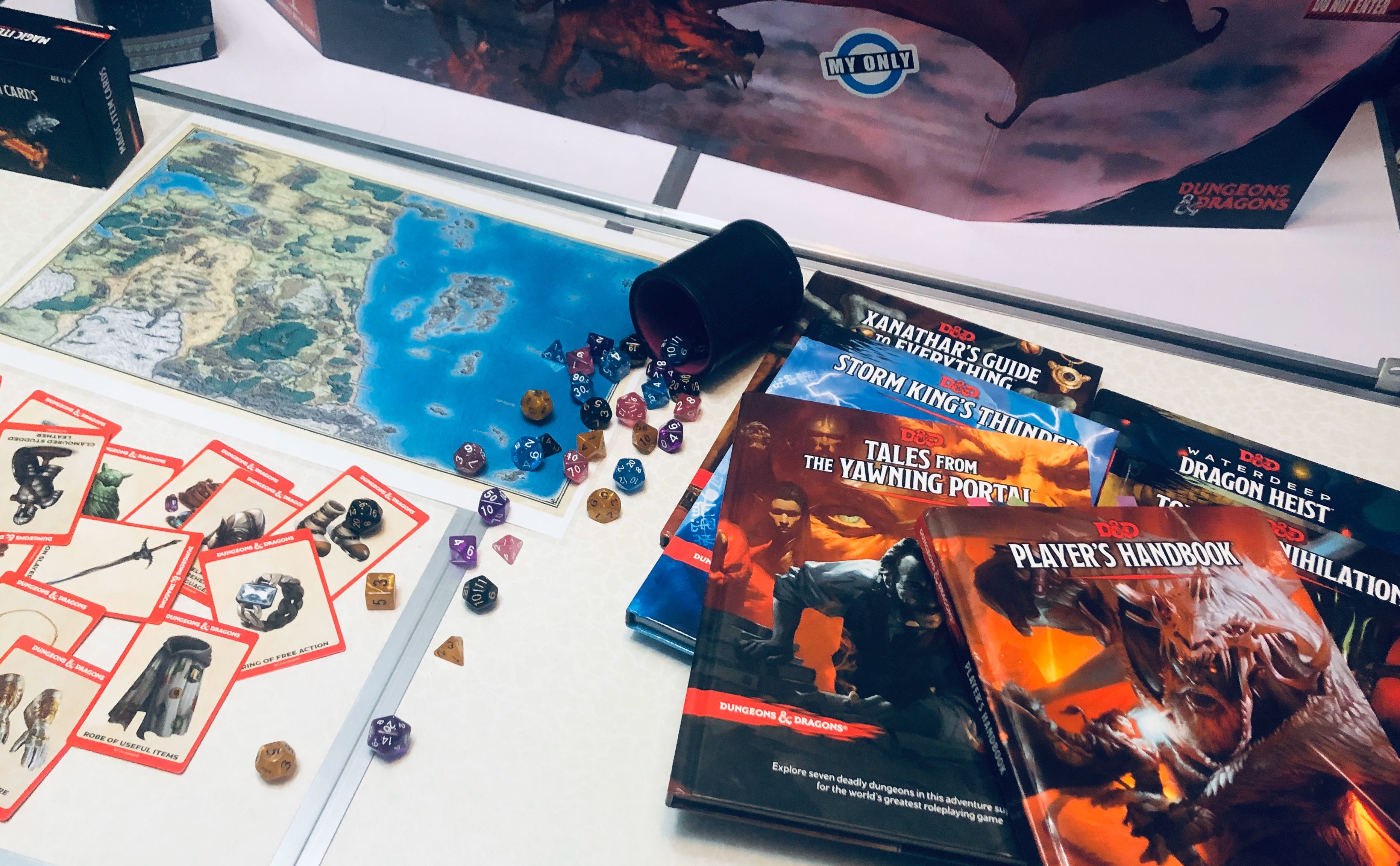 D&D: Dungeon Master for Hire Dungeons and Dragons, Hobbies & Toys, Toys ...