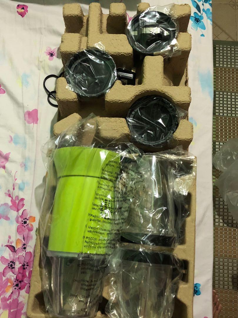 Nutri Blitzer Blender Set, TV & Home Appliances, Kitchen Appliances ...