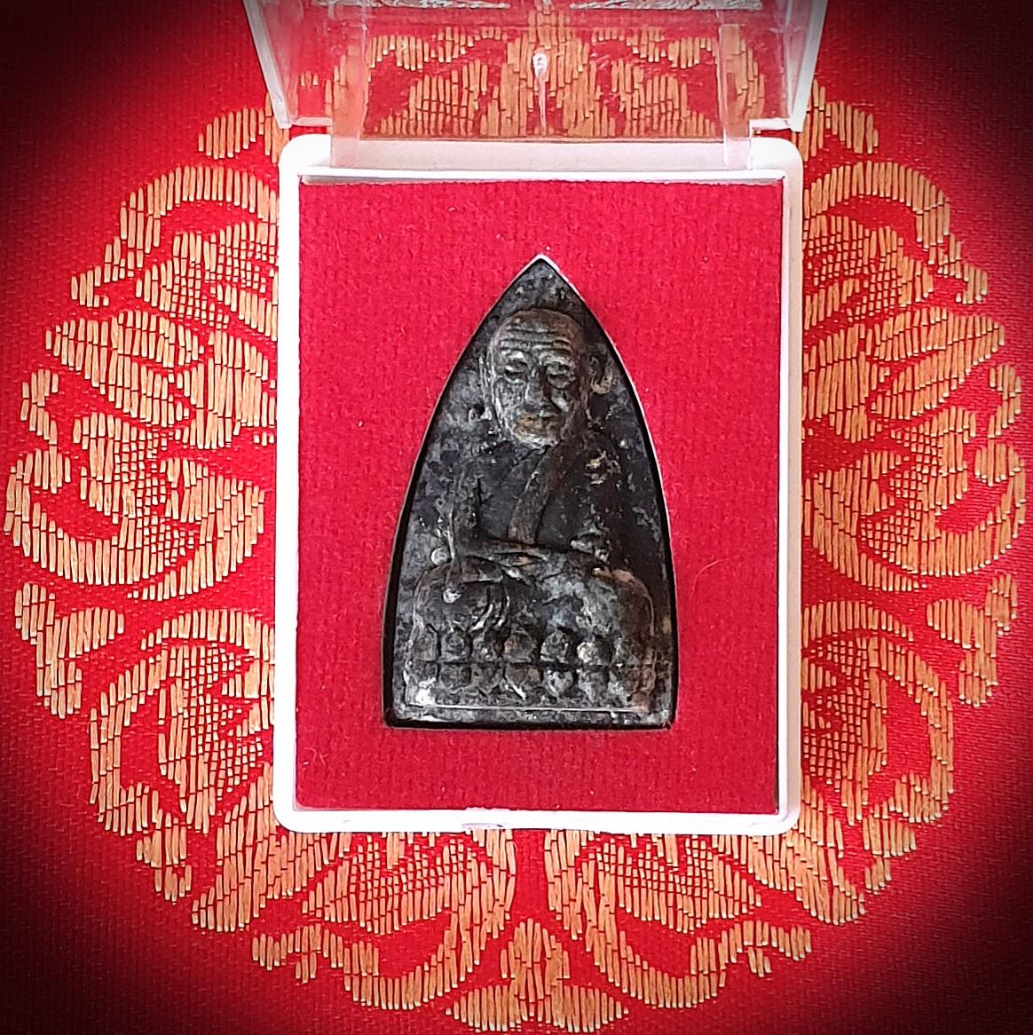Thai Amulet - LP Thuad *(LP Prom), Hobbies & Toys, Memorabilia ...
