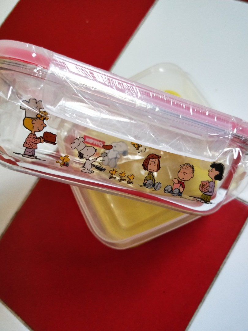 Corelle Snoopy Peanuts Pyrex glass container, Furniture & Home Living ...