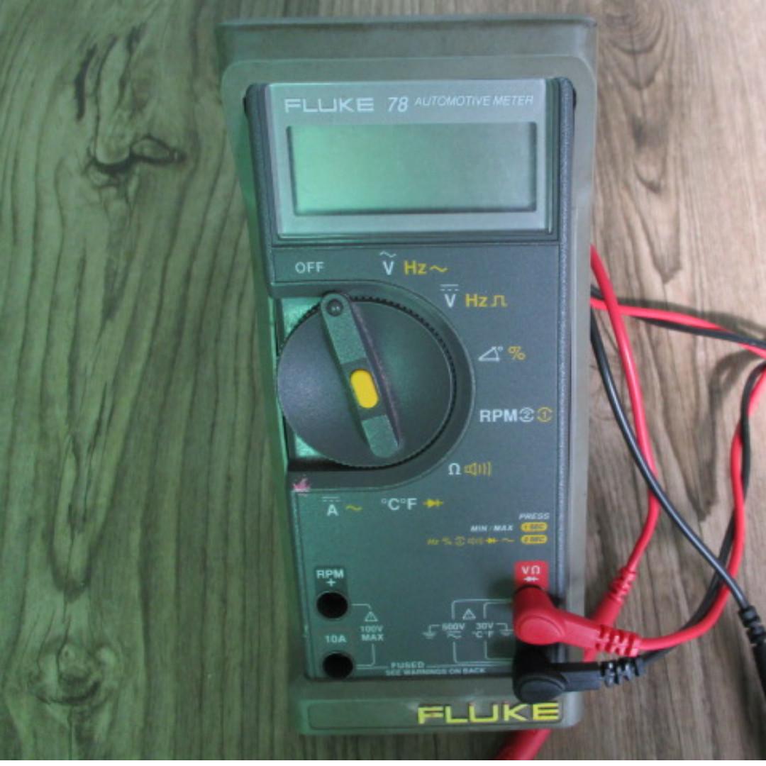 FLUKE 78 Automotive Multimeter, Furniture & Home Living, Gardening ...