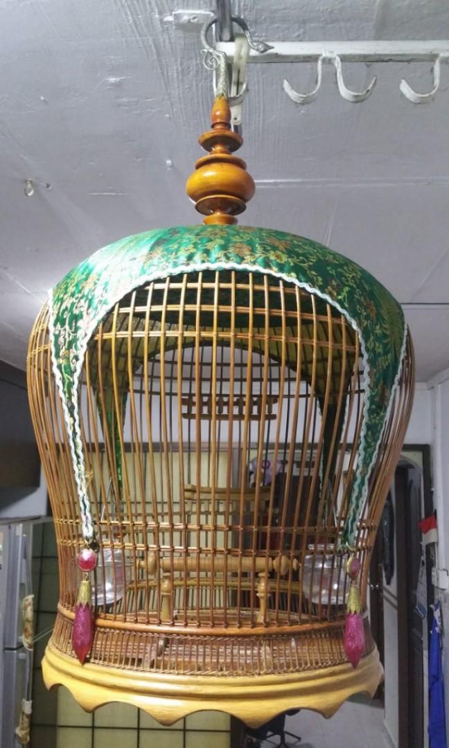 Merbok Bird Cage, Pet Supplies, Homes & Other Pet Accessories on Carousell