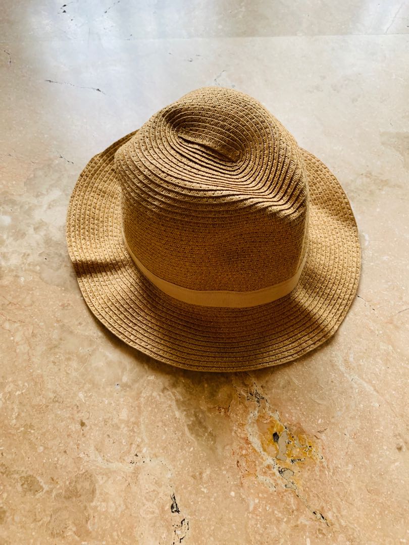 Miniso Straw Hat, Women's Fashion, Watches & Accessories, Hats ...