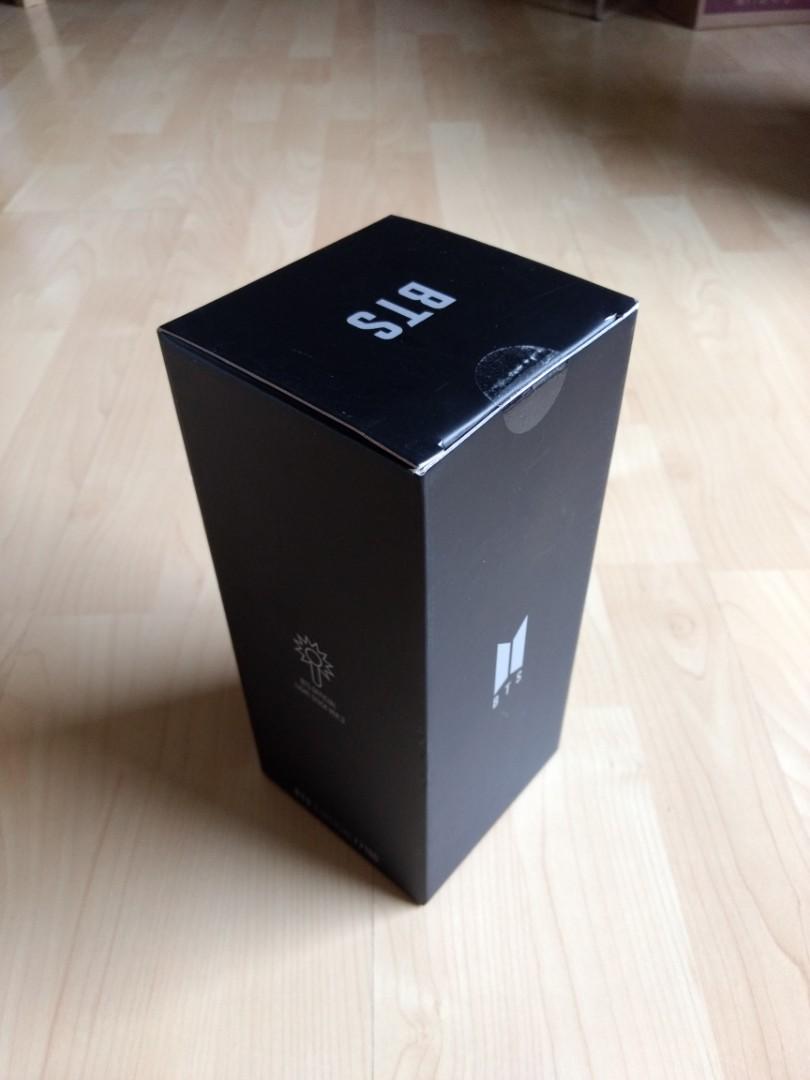 ON HAND OFFICIAL BTS ARMY BOMB VER 3, Hobbies & Toys, Memorabilia ...
