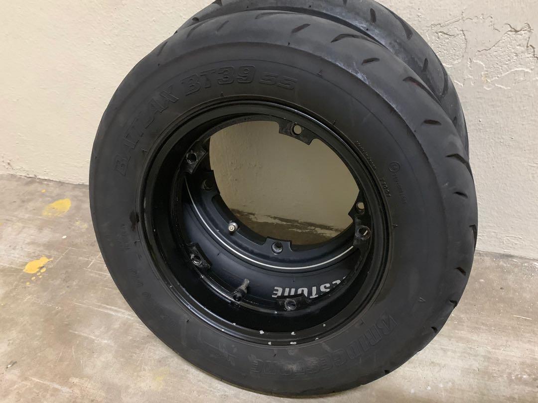 Vespa FA ITALIA tubeless rims with Bridgestone battlax, Motorcycles ...