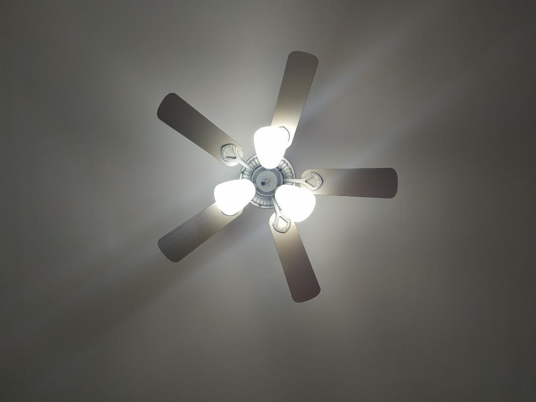 Amasco ceiling fan 42 inch, Furniture & Home Living, Lighting & Fans ...